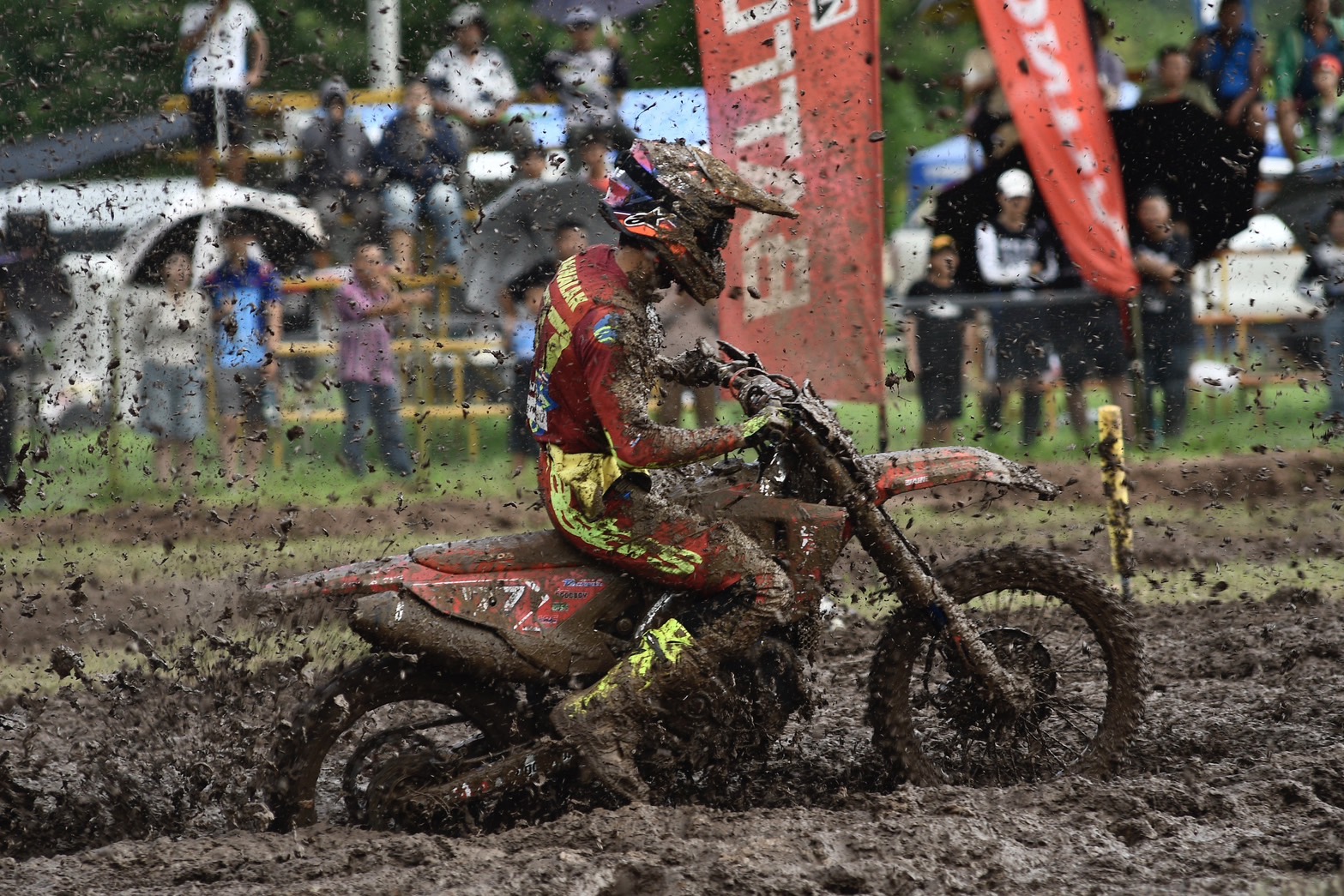 “ฮอนด้า” จ่อคว้าแชมป์! รุ่น Premier MX-1 โค้งสุดท้าย ศึก FMSCT Thailand ...